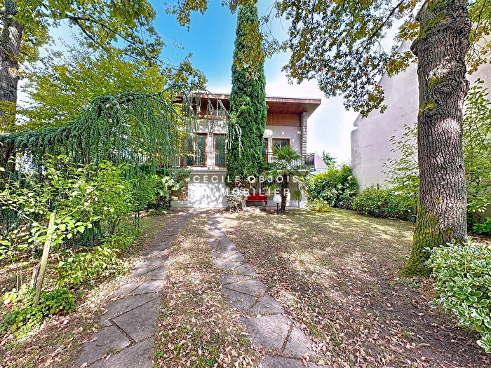 Maison à vendre - Villiers-sur-Marne - 6 pièces - 4 chambres