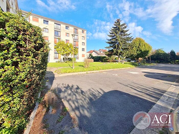 Appartement à vendre - Montmagny - 4 pièces - 2 chambres