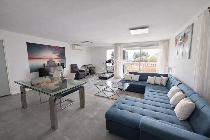 Appartement à vendre - Toulon, Siblas - 3 pièces - 2 chambres