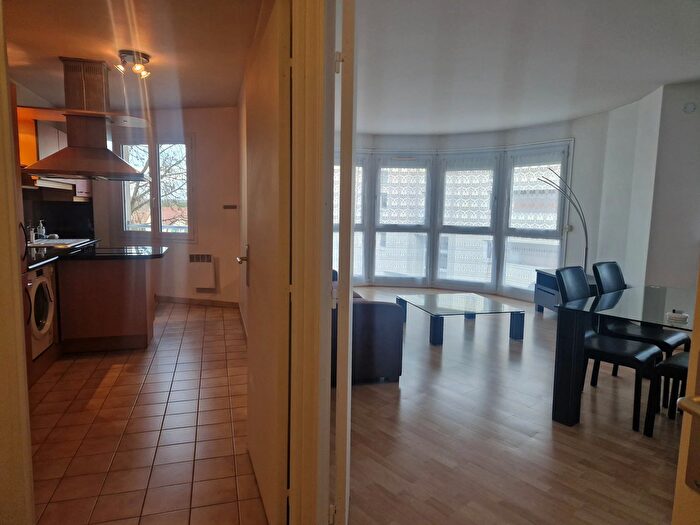 Appartement à louer - Montigny-le-Bretonneux, La Sourderie Nord - 2 pièces - 1 chambre