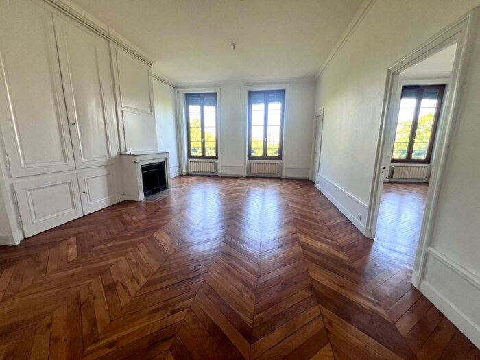 Appartement à louer - Croix Rousse Gros Caillou, Lyon ème arrondissement - 3 pièces - 2 chambres