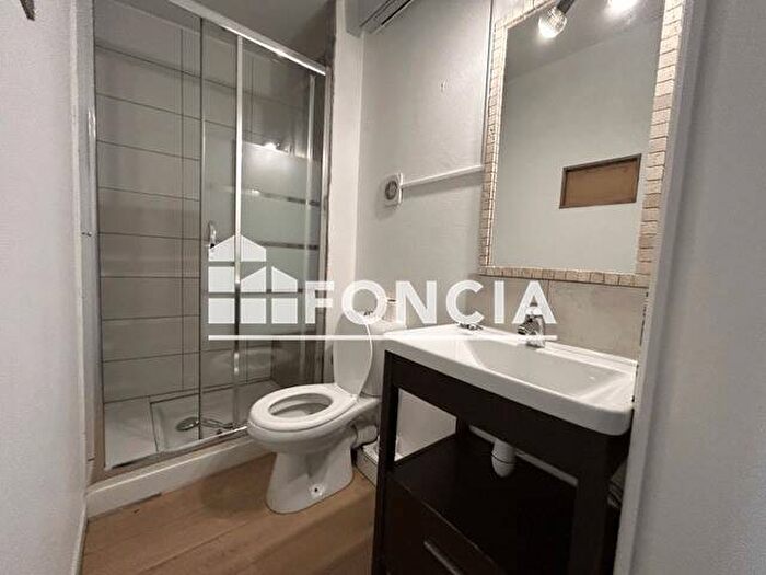 Appartement à louer - Allées Paul Riquet, Béziers - 2 pièces - 1 chambre