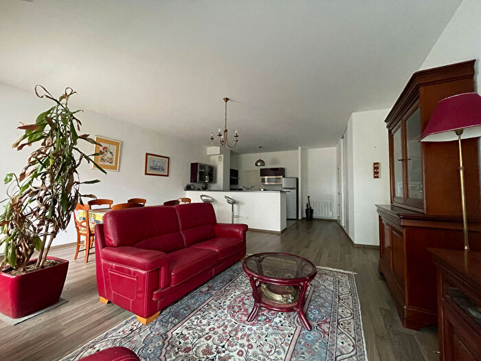 Saint-Brevin-les-Pins, Centre-ville, Stade : Appartement 4 pièces à vendre