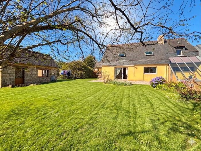 Maison à vendre - Quimper - 6 pièces - 4 chambres