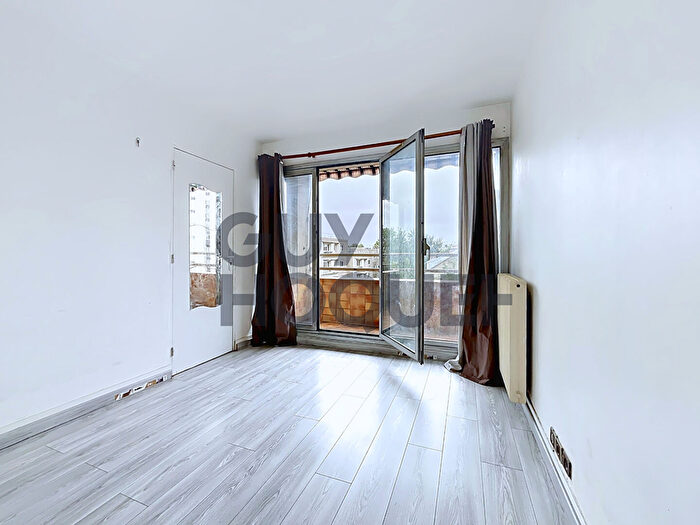 Vitry-sur-Seine, Centre-ville : Appartement 4 pièces à vendre