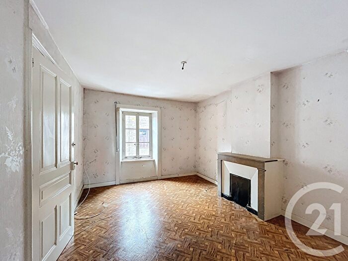 Maison à vendre - Montfaucon-en-Velay - 11 pièces - 3 chambres