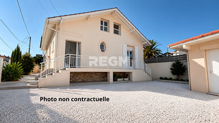 Biarritz, Milady, Colline, Beaurivage : Maison 6 pièces à vendre