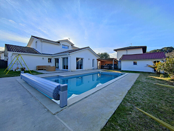 Maison à vendre - Ondres - 10 pièces - 5 chambres