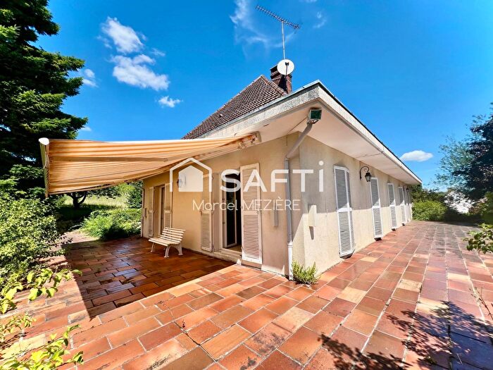 Maison à vendre - Chablis - 8 pièces - 5 chambres