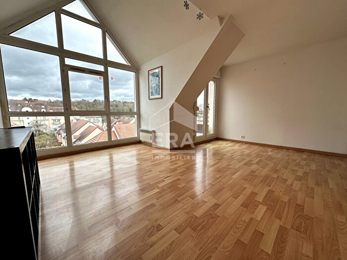 Appartement à vendre - Melun, Rive de Seine, Sud - 4 pièces - 3 chambres