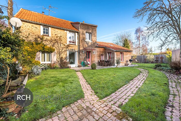 Maison à vendre - Montfort-lAmaury - 5 pièces - 3 chambres