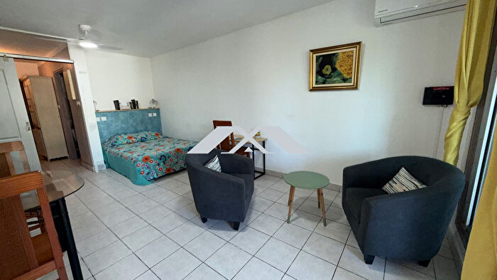 Saint-Paul, Saint-Gilles les Bains : Appartement 1 pièce à vendre