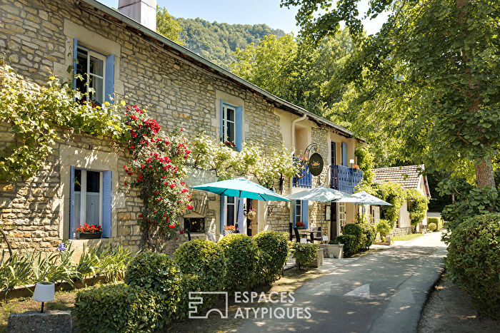 Maison 12 pièces à vendre - Ougney-Douvot