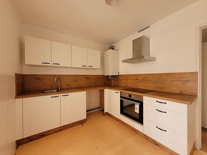 Appartement 3 pièces à Le Hameau, Pau, à louer
