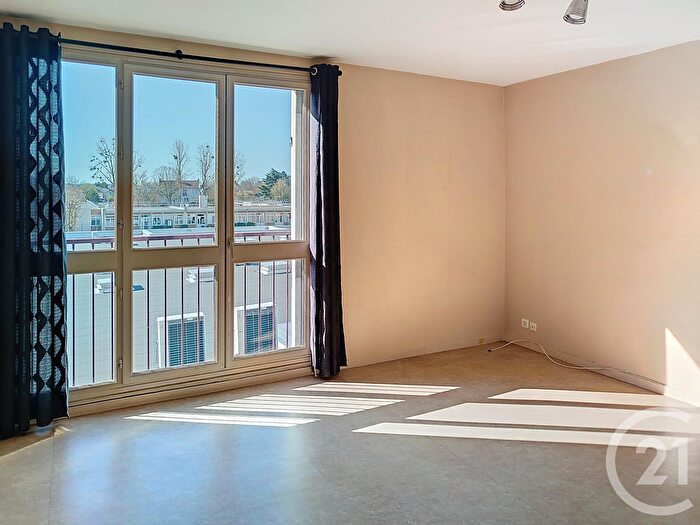 Appartement à vendre - Brétigny-sur-Orge, Moinerie - 3 pièces - 2 chambres