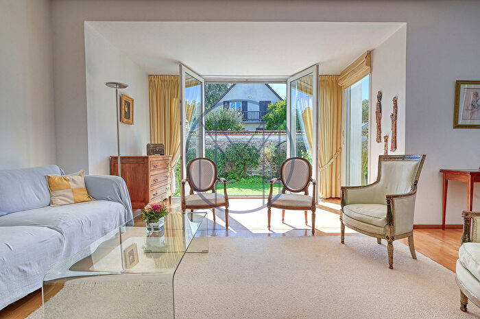 Maison à vendre - Versailles, Porchefontaine - 8 pièces - 6 chambres