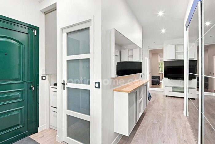 Appartement 3 pièces à vendre à Oullins, Saulaie, Clavière