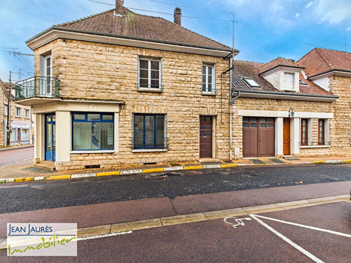 Maison à vendre - Brienne-le-Château - 8 pièces - 3 chambres