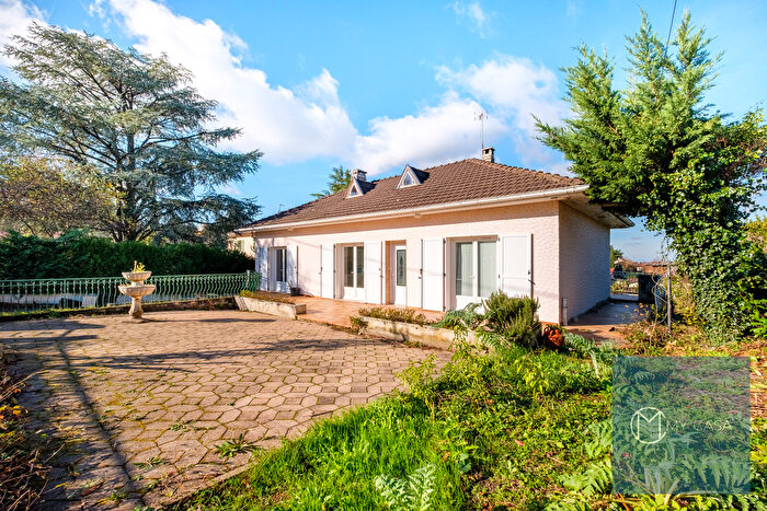 Maison à vendre - Saint-Pierre-de-Chandieu - 6 pièces - 3 chambres