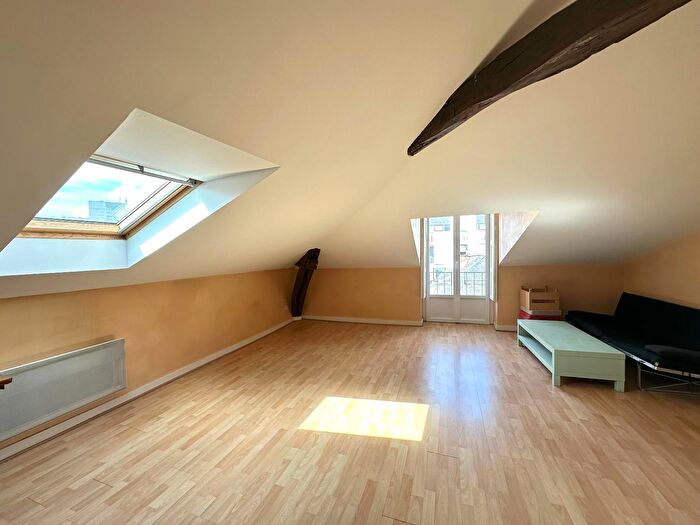 Appartement à louer - Nantes, Centre-ville - 1 pièce