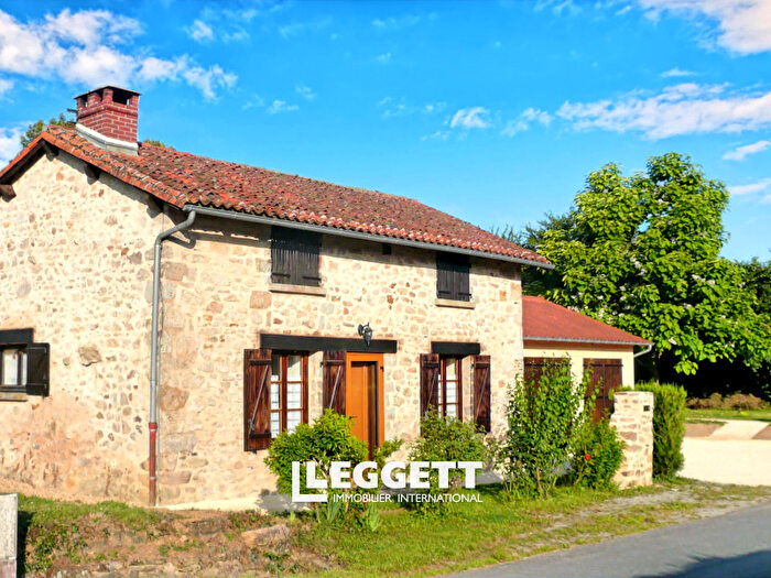 Maison à vendre - Rilhac-Lastours - 4 pièces - 2 chambres