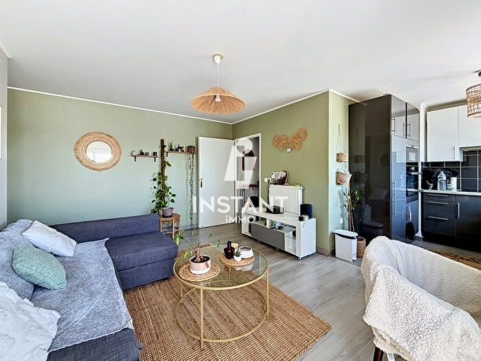 Sucy-en-Brie, Rond dOr : Appartement 3 pièces à vendre