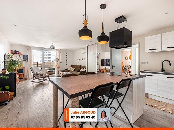 Appartement à vendre - Lyon e , Gerland - 3 pièces - 2 chambres