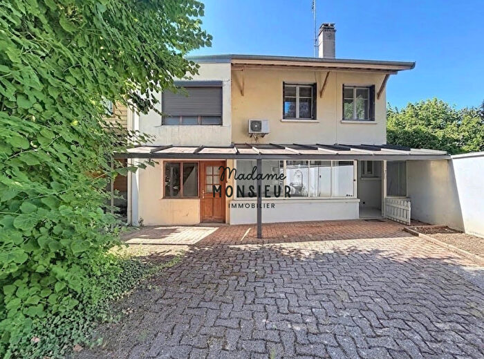 Maison 4 pièces à vendre à Bourgoin-Jallieu, Plambourgoin, Chemins