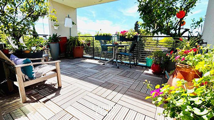 Appartement 5 pièces à vendre - Aix-en-Provence, Saint-Donat, Les Platanes