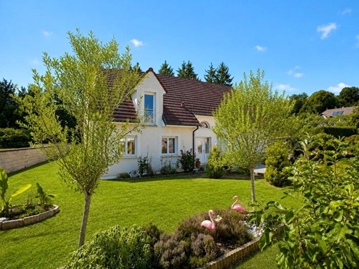 Maison 7 pièces à vendre à Chambuf, Chamboeuf