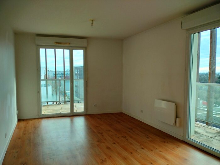 Appartement à louer - Nantes, Eraudière, La Marrière, Rond-point de Paris - 2 pièces - 1 chambre