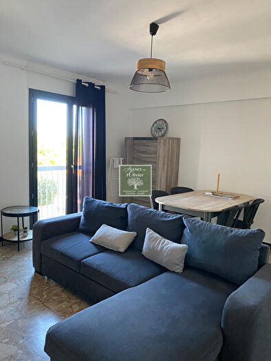 Appartement 2 pièces à louer à Arles, Centre-ville