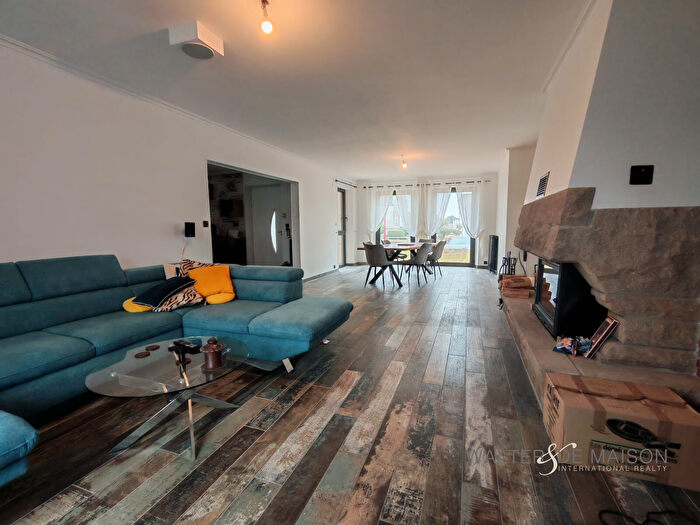 Maison à vendre - Lesneven - 5 pièces - 3 chambres