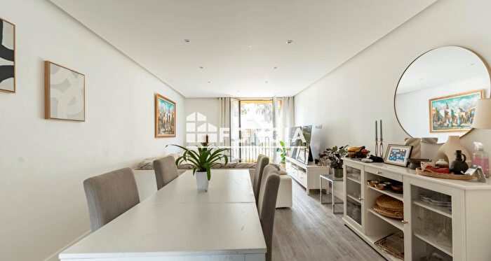 Appartement à vendre - Sceaux, Houdan, Curie, Charaire - 5 pièces - 4 chambres