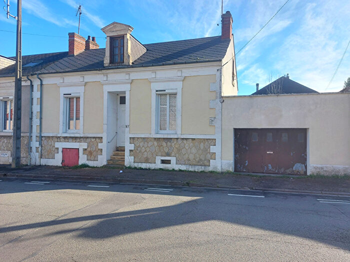 Maison à vendre - Bourges, Centre-ville, Charlet, Lahitolle, Pignoux, Sembat - 6 pièces - 2 chambres