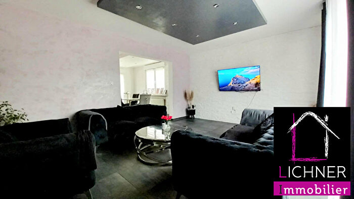 Maison à vendre - Creutzwald - 5 pièces - 3 chambres