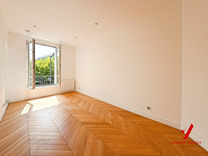 Appartement 1 pièce à louer à Bois-Colombes, Mairie, Gare