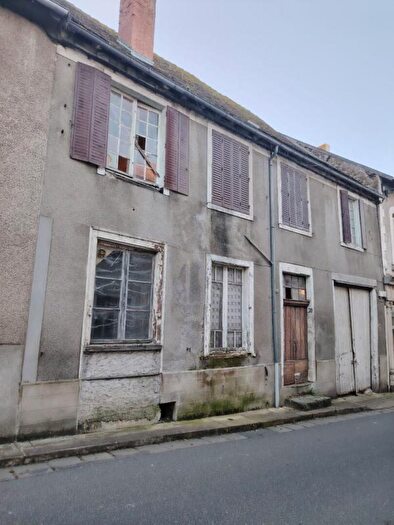 Maison 6 pièces à Lubersac, à vendre