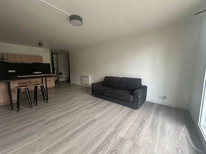 Appartement 1 pièce à louer à Jules Guesde, Mantes-la-Jolie