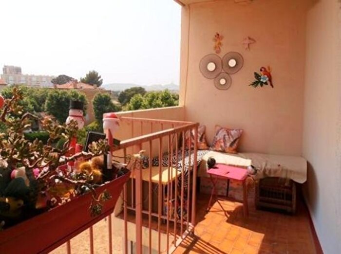 Appartement à vendre - Marseille e , Saint-Tronc - 3 pièces - 2 chambres