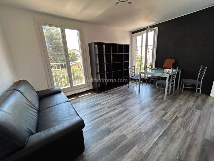 Appartement 2 pièces à louer - La Tourtelle, Aubagne