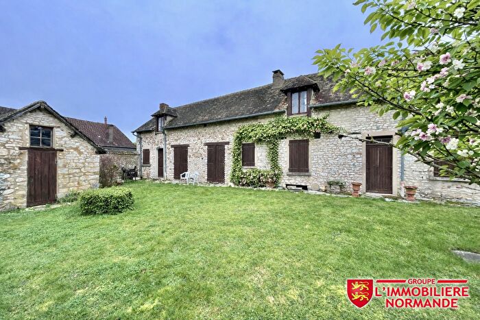 Maison à vendre - Cravent - 8 pièces - 6 chambres