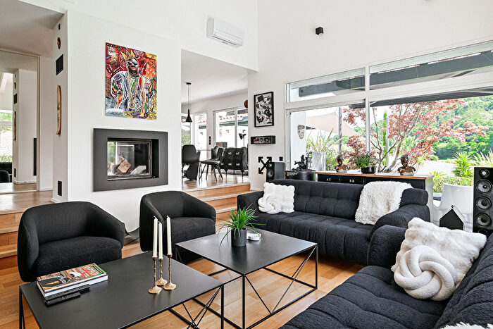 Maison 5 pièces à Saint-Pée-sur-Nivelle, à vendre