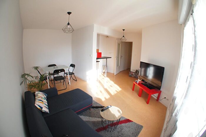 Appartement 2 pièces à louer - Angers, Deux-Croix, Banchais, Grand Pigeon