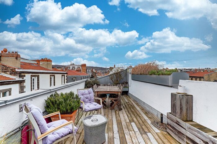 Appartement à vendre - Clermont-Ferrand, Jaude, Fontgiève Saint-Alyre - 5 pièces - 3 chambres