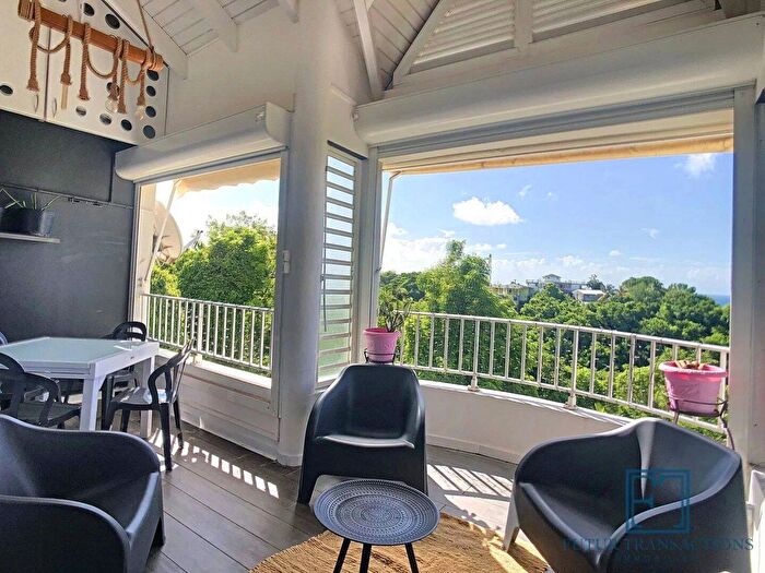 Le Gosier : Appartement 4 pièces à louer