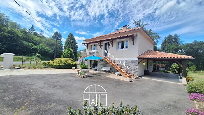 Montrollet : Maison 4 pièces à vendre