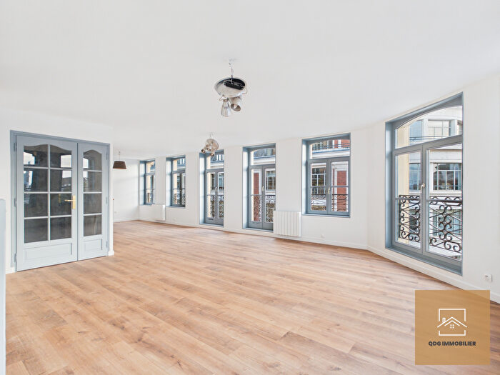 Lille, Centre-ville, Euralille : Appartement 4 pièces à vendre