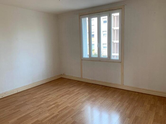 Appartement à louer - Villefranche-sur-Saône, Béligny, Lamartine - 3 pièces - 2 chambres