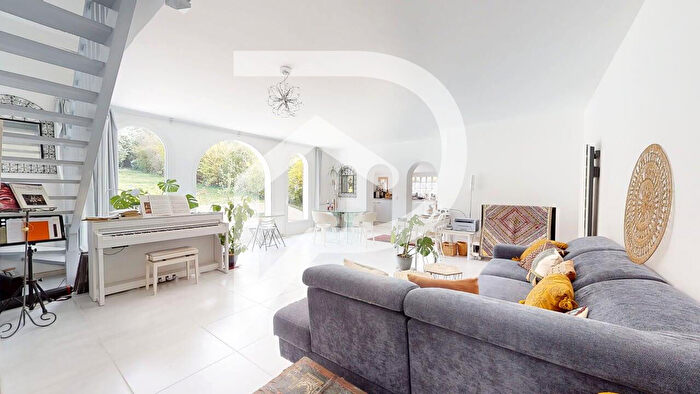 Maison à vendre - Létang-la-Ville - 6 pièces - 5 chambres